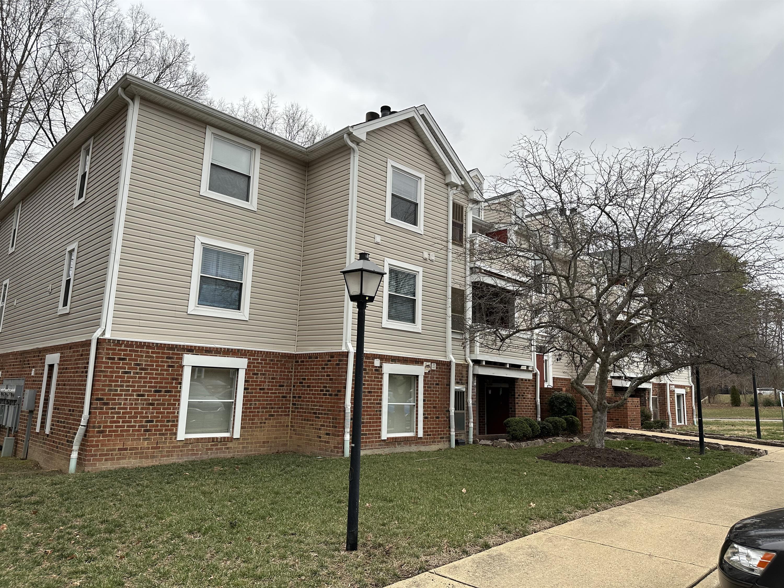 Home [briggsrealestate.managebuilding.com]